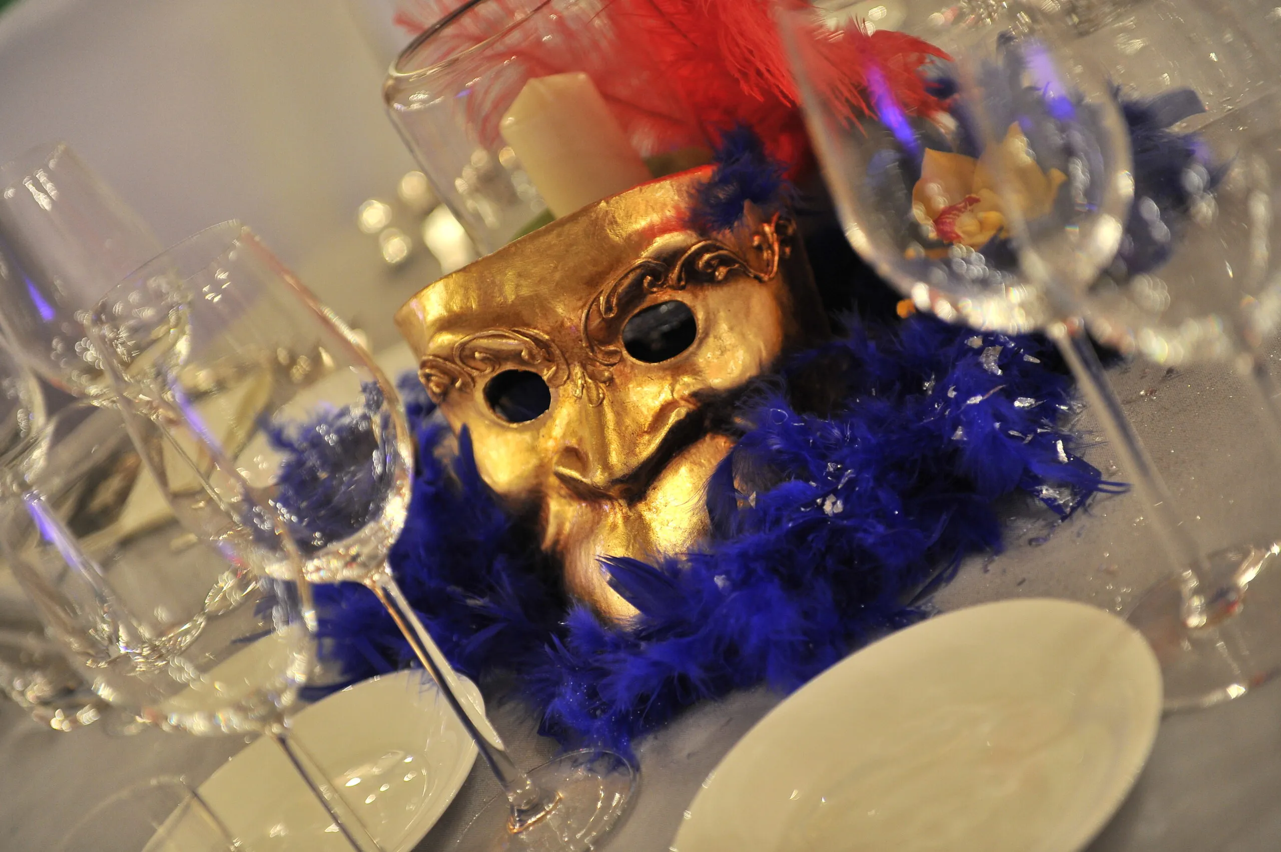Five star Carnival dinner in Venice with mask and costume